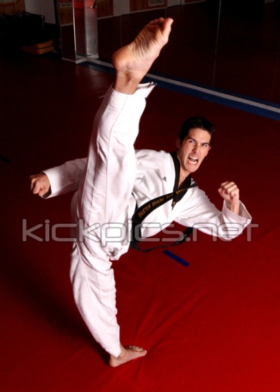 KICKPICS - home of the hottest martial arts kicking photos on the planet.
